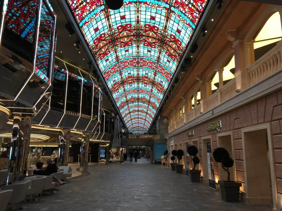 MSC Meraviglia - Ship Review - Emma Cruises