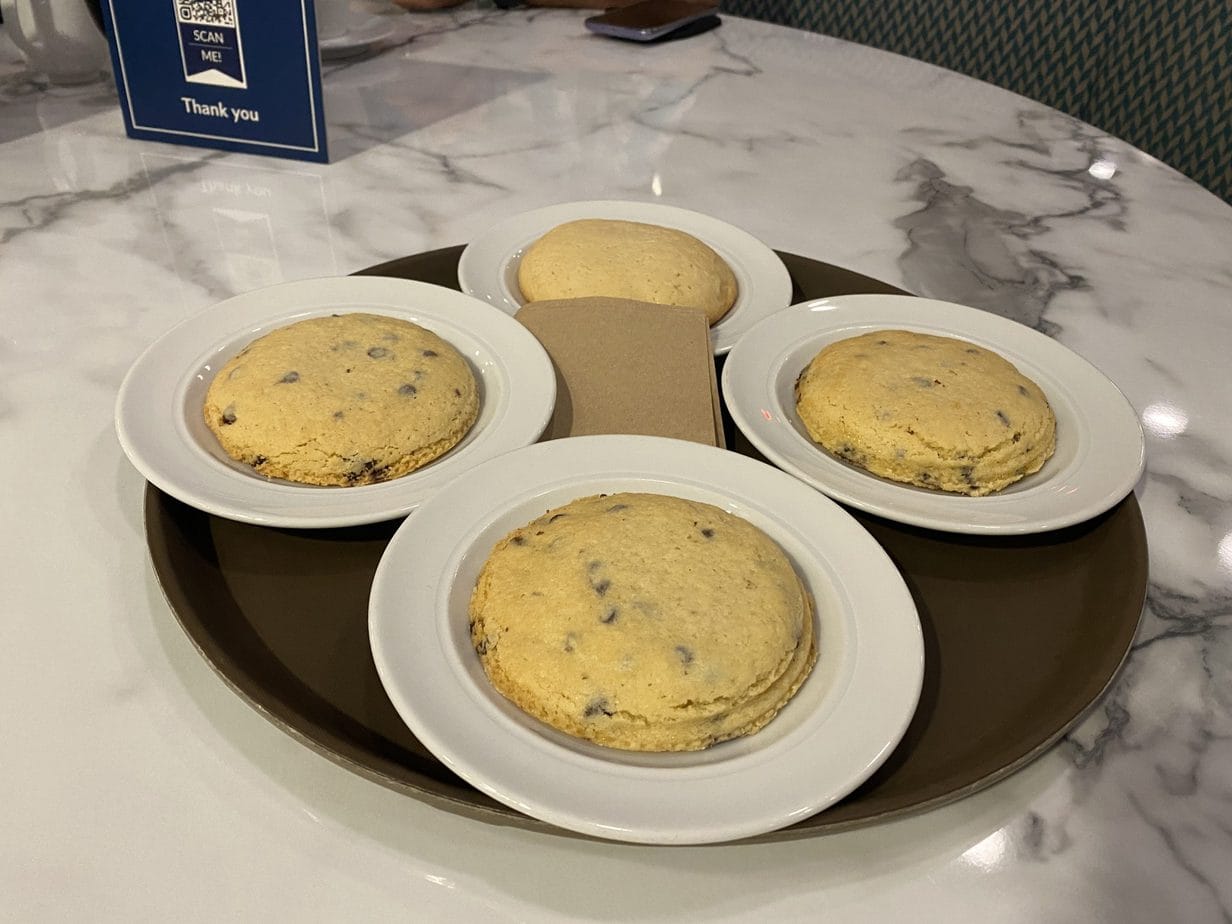 Which Cruise Lines Have The Best Cookies? (11 Cruise Lines Compared ...