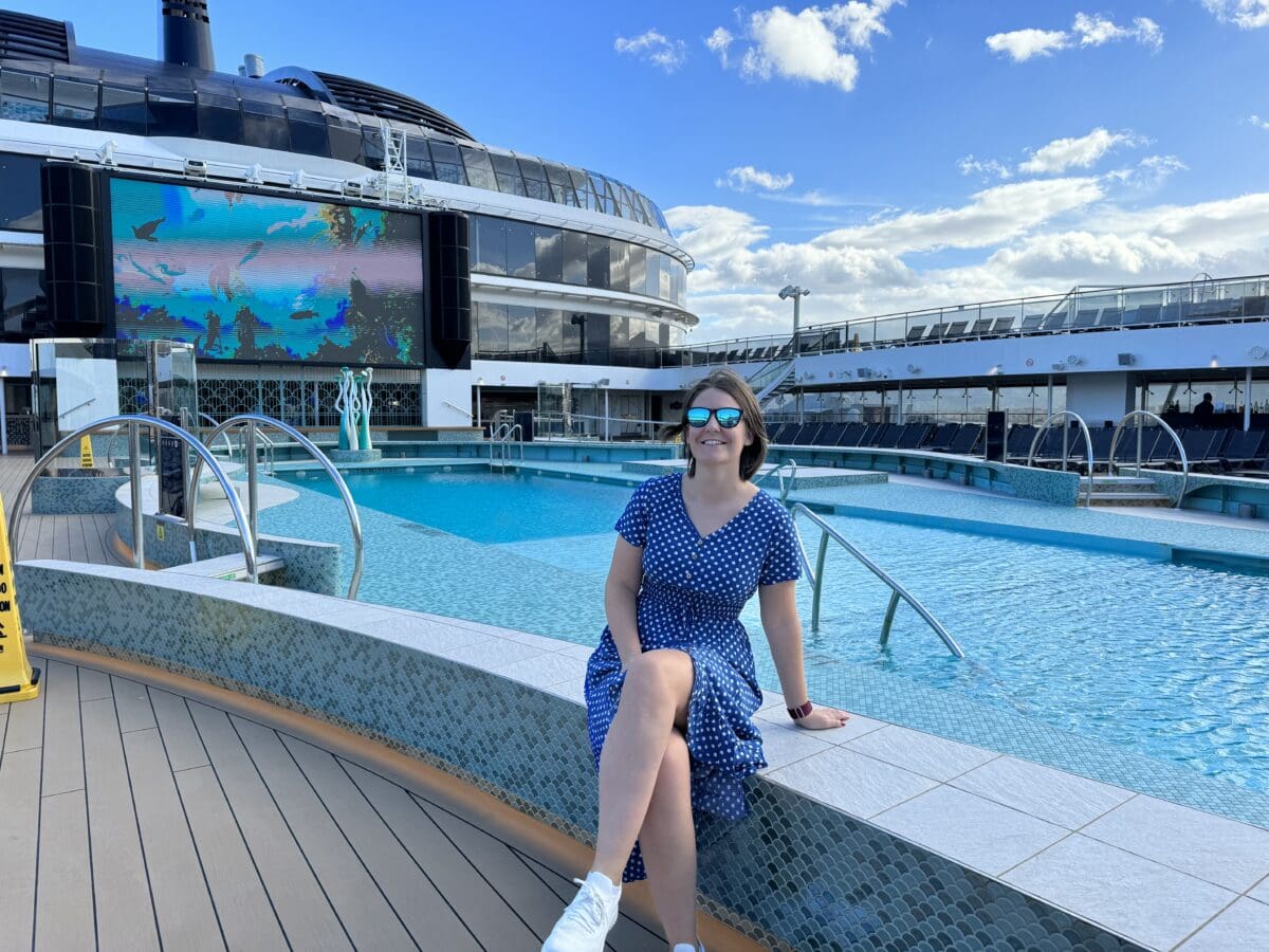pool - Emma Cruises