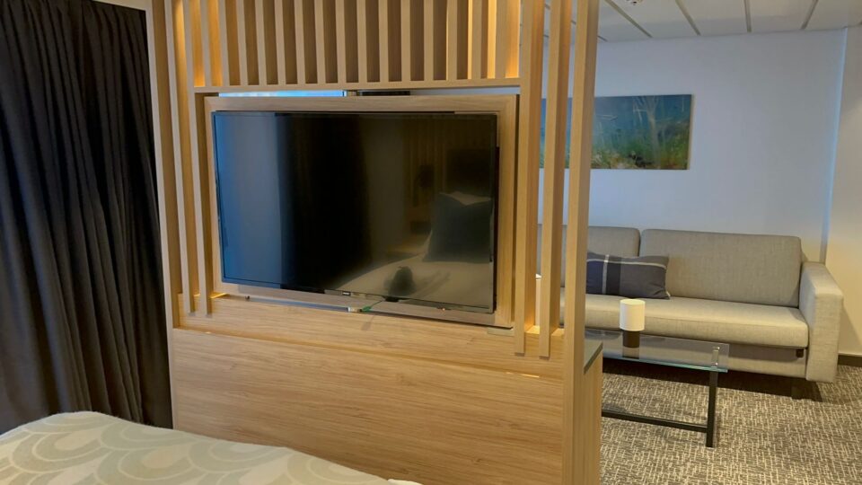 Havila Cabin Guide - Inside, Seaview, Panoramic View, Suites and ...