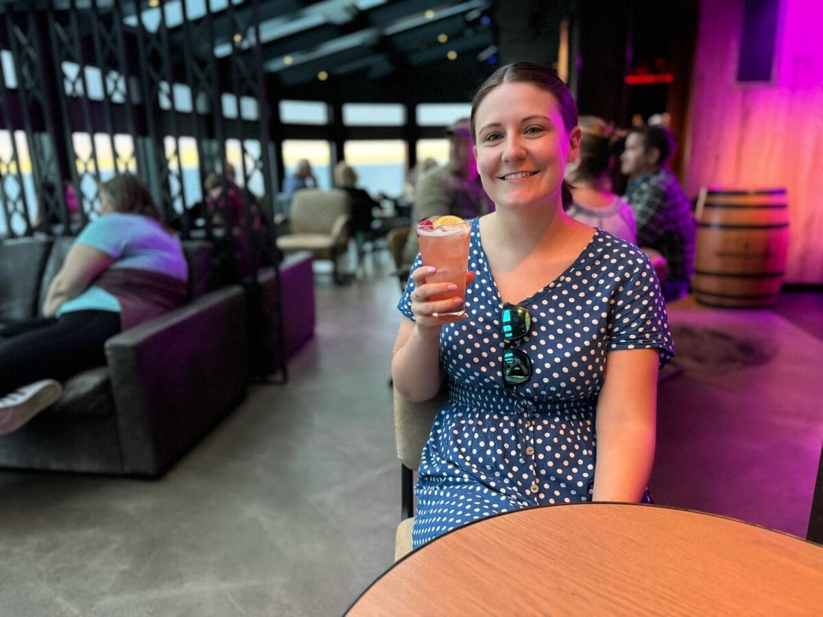 This is What Cruise Lines Spend Your Cruise Fare on (Real Breakdown ...