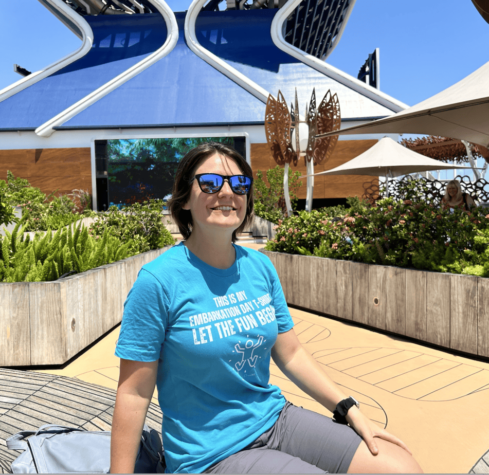 What to Expect During Your First Day Onboard a Cruise Ship - Emma Cruises